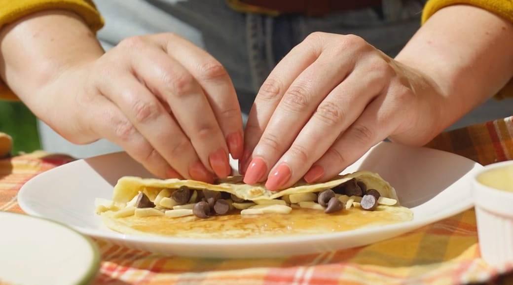 Crêpes-délices compotées aux pommes – Cora Déjeuners et dîners